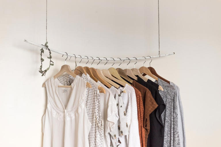 From relaxed fits to airy fabrics: The ultimate guide to dressing for ...