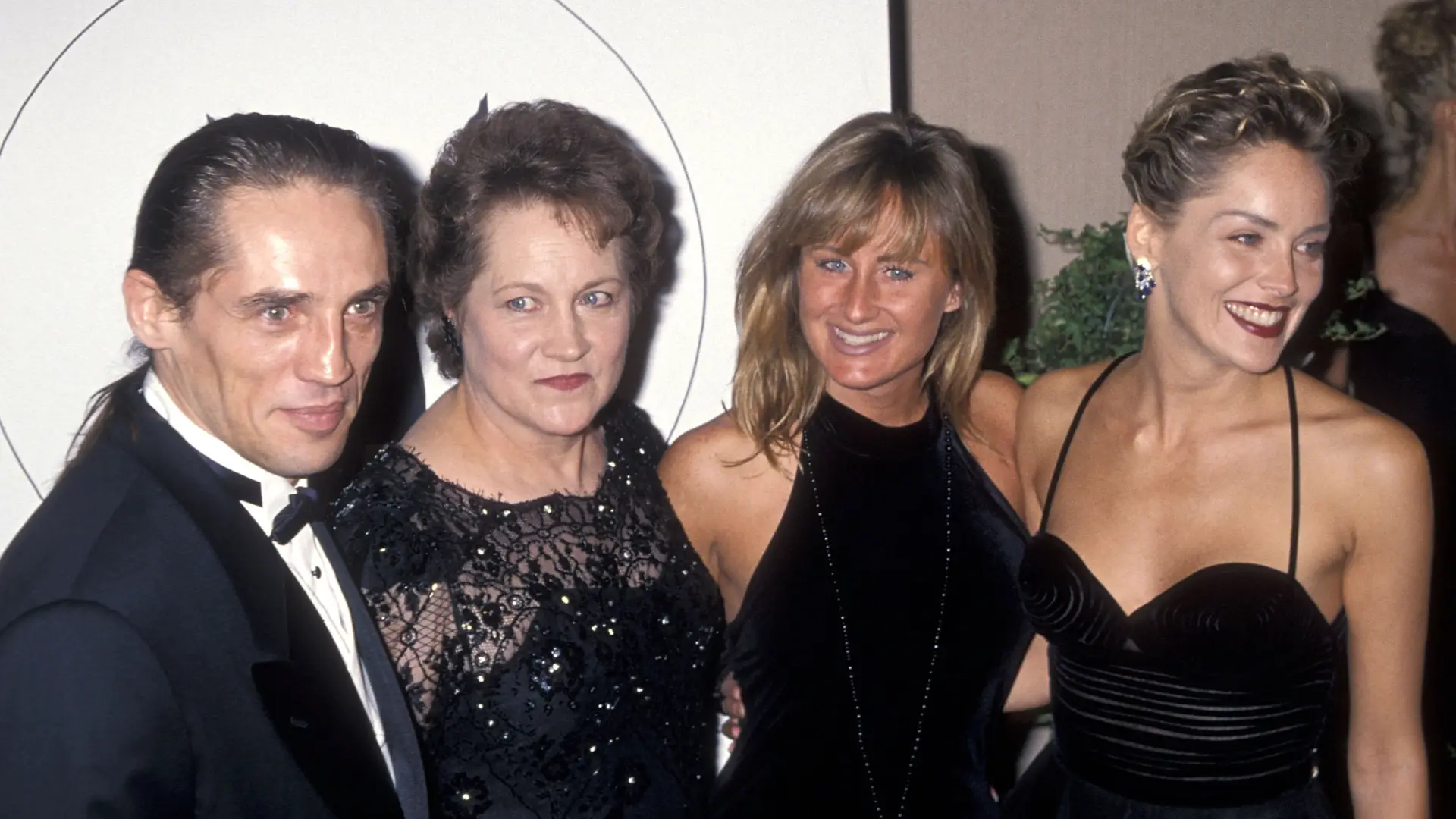 Muere el actor Michael Stone, hermano mayor de Sharon Stone, tras una ...