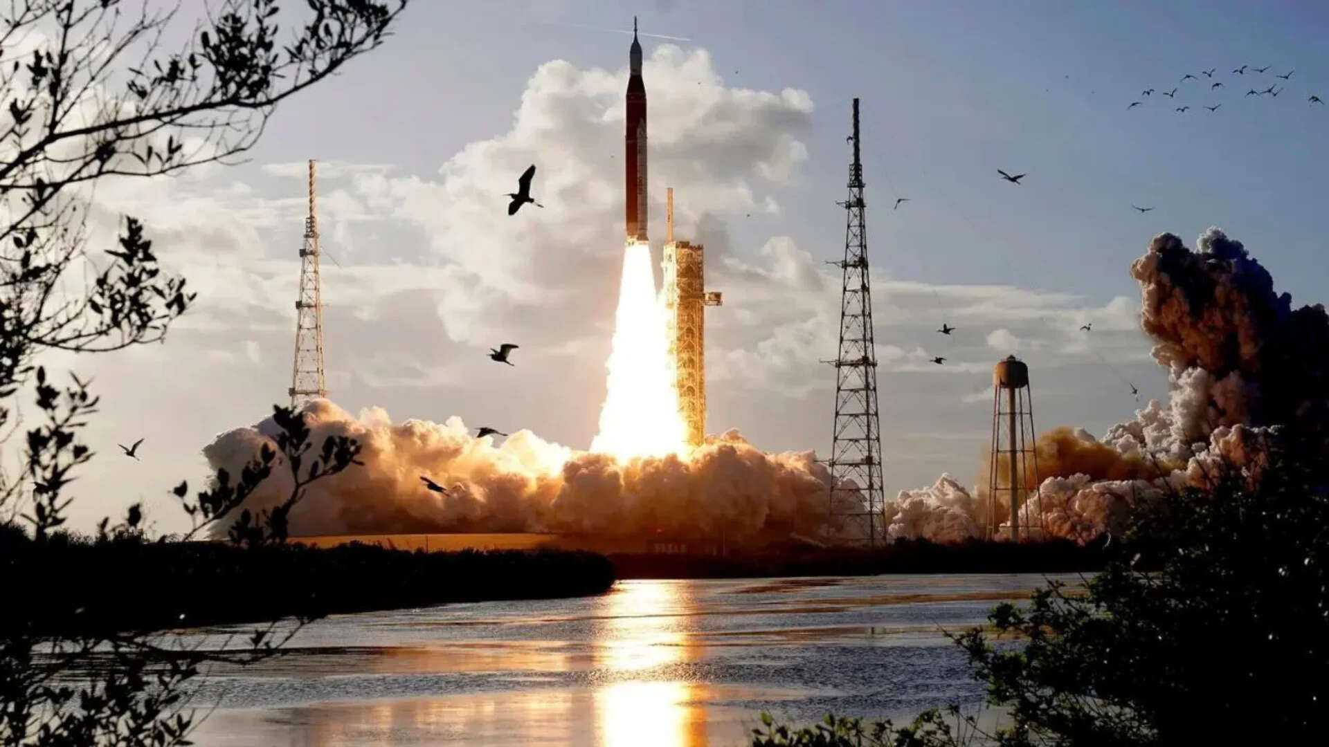 NASA outlines Artemis III mission focused on docking, lunar landing systems