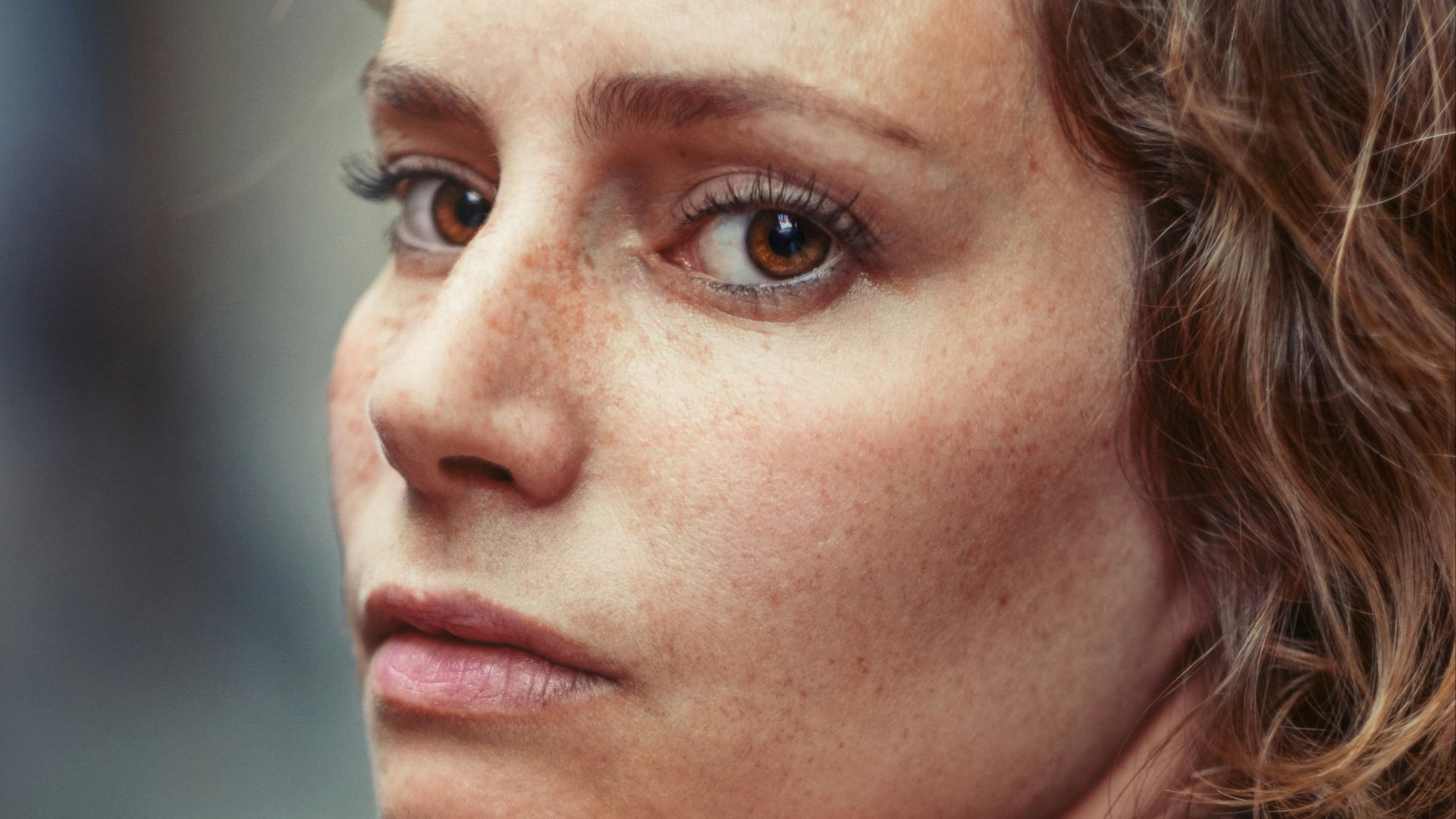 20 things women hate about themselves that men actually love