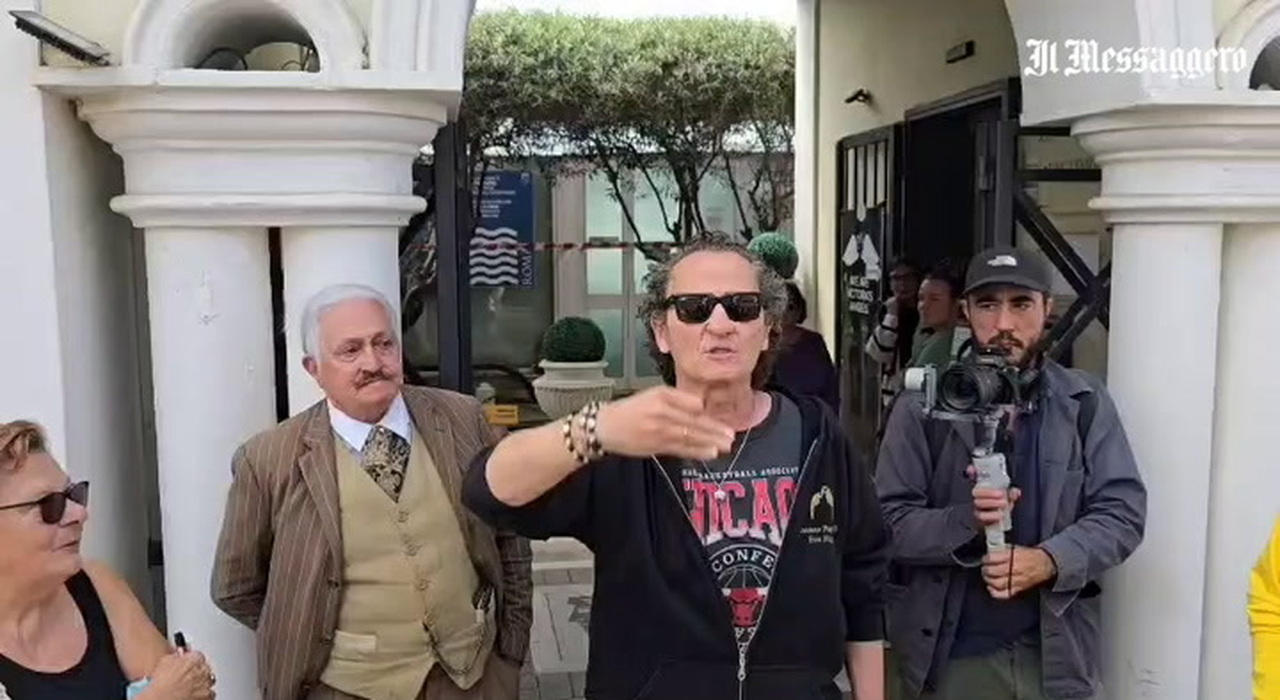 Ostia, chiude lo stabilimento Vittoria. Enzo Salvi: "State rovinando il ...