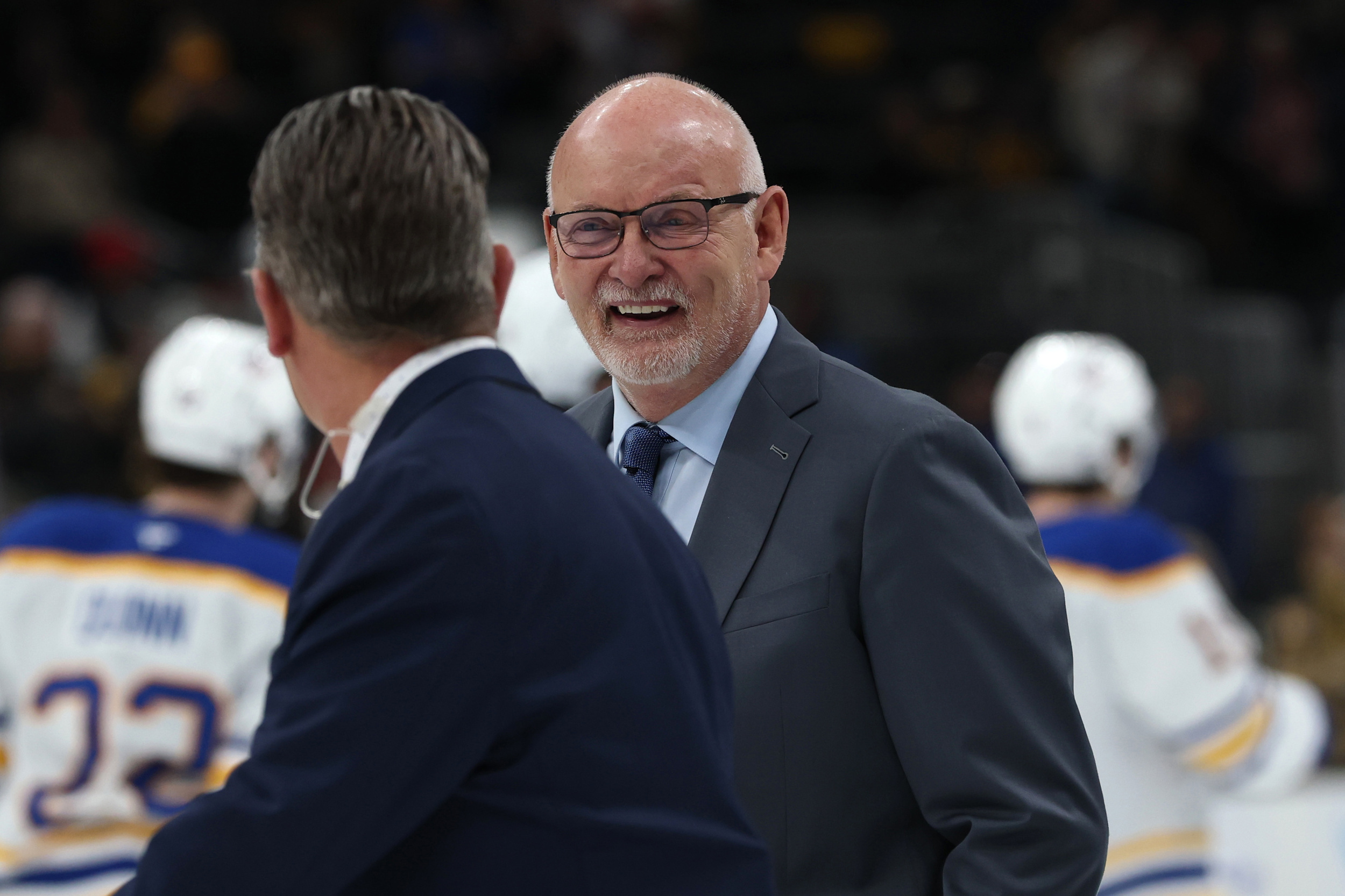 Lindy Ruff’s goalie gamble changes the series for Buffalo