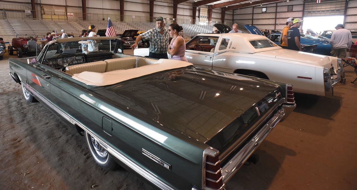 10 of America's most distinctive automobile designs from the 1960s