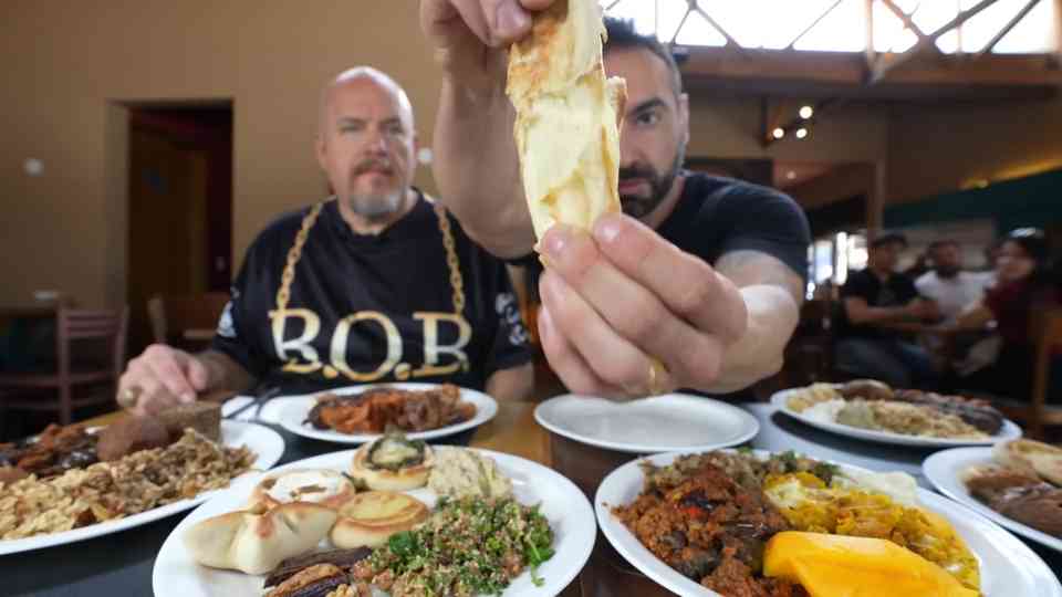 This is next level – first bite of top-rated beyti goes viral