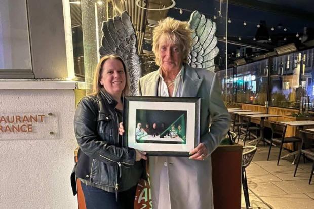 Sir Rod Stewart pays tribute to Celtic hero during visit to beloved hotel