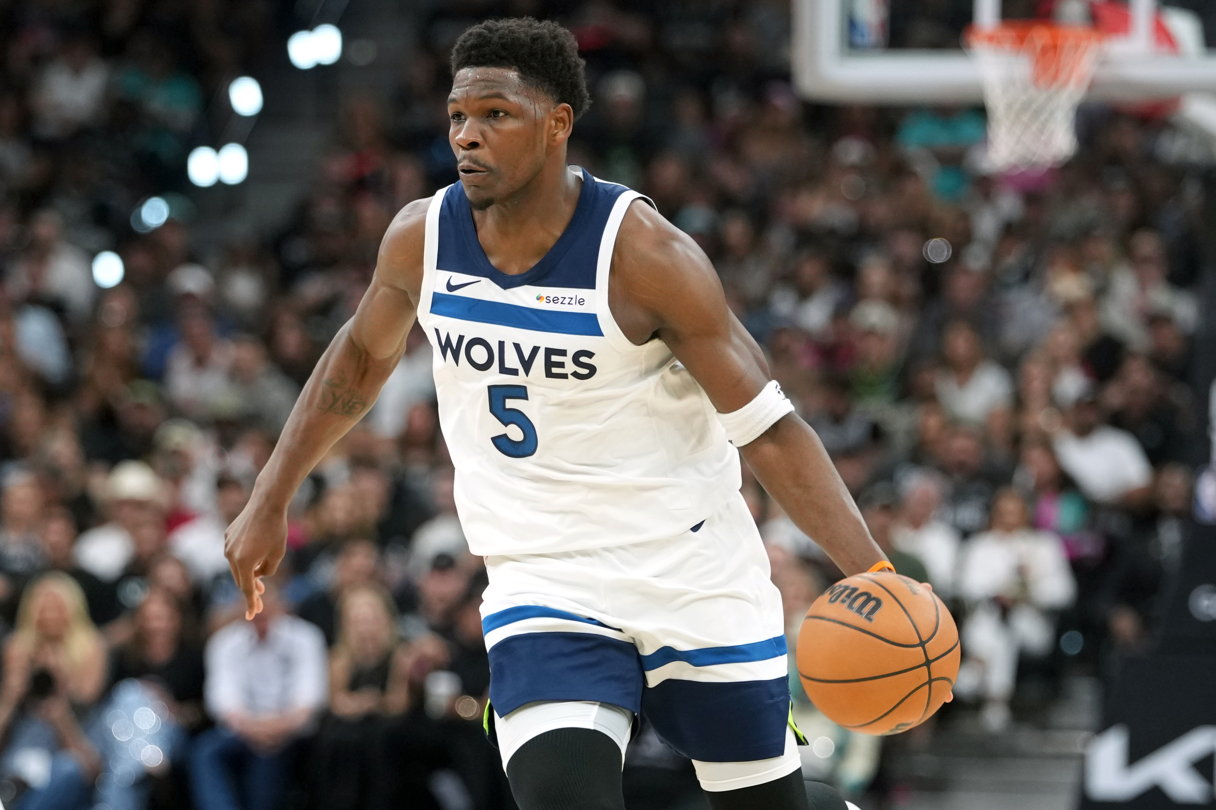 Analyst urges Timberwolves to make blockbuster trade to help Anthony ...