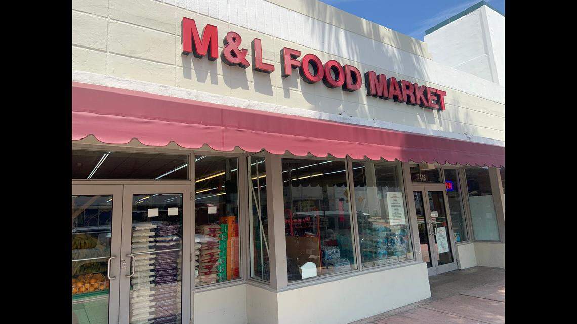 Moldy fruit and why a Miami Beach grocer may be banned from getting new ...