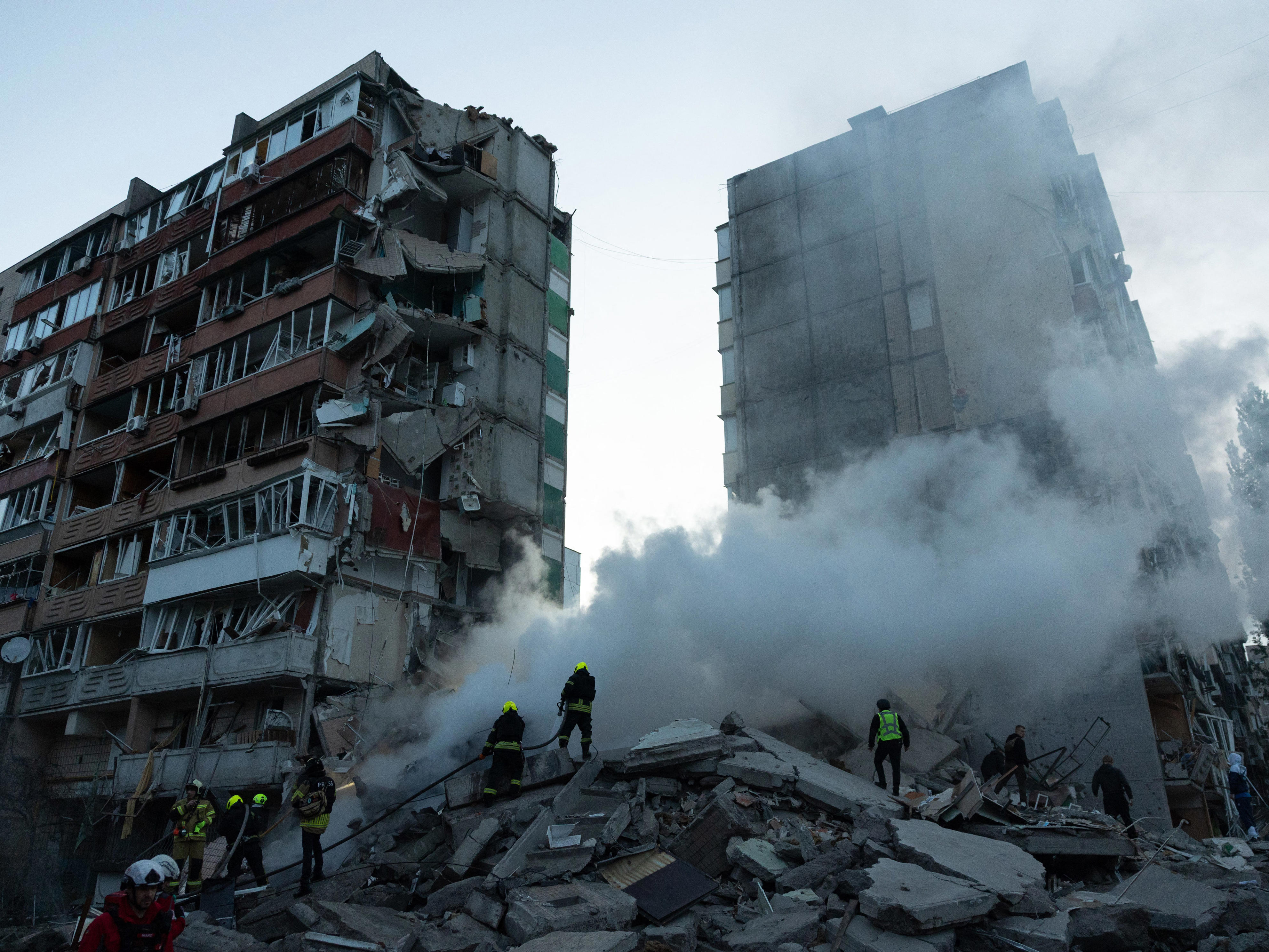 Inside a Kyiv bomb shelter as Russia's unusual daytime drone attack ...