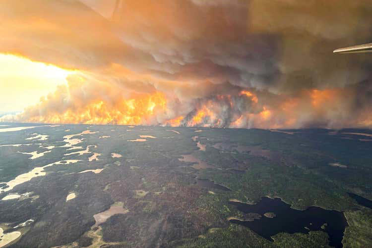 Attack on Iran’s oil released as much pollution as a volcano