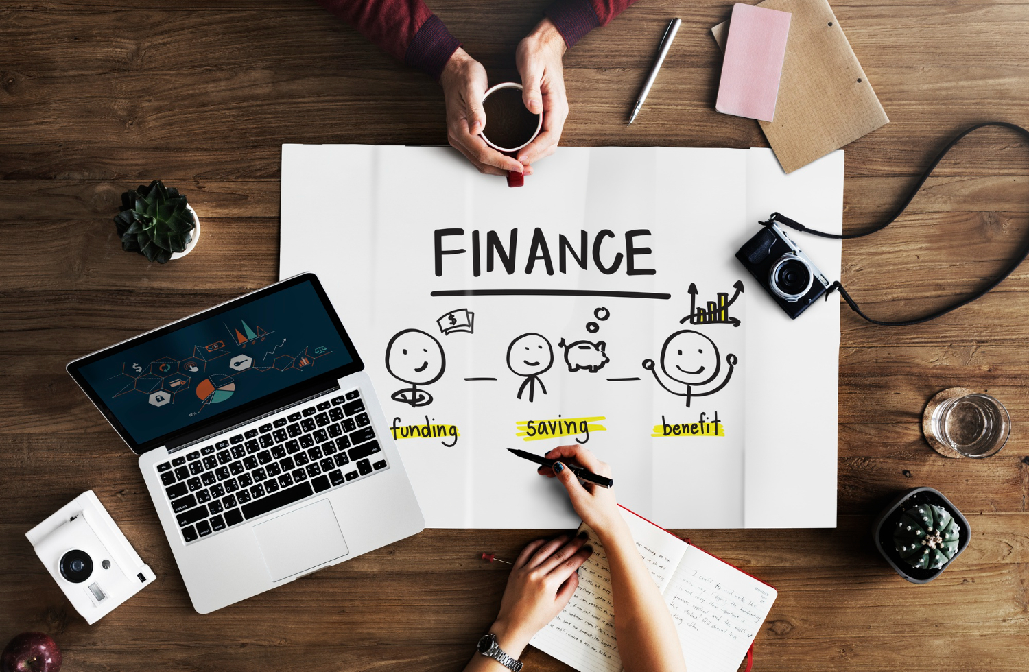 Using AI for financial advice? Experts warn against sharing your bank ...
