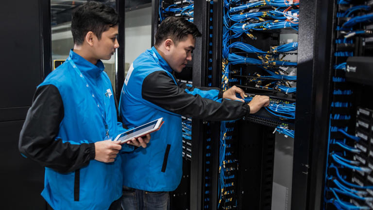 A critical Windows Netlogon flaw lets unauthenticated attackers execute ...