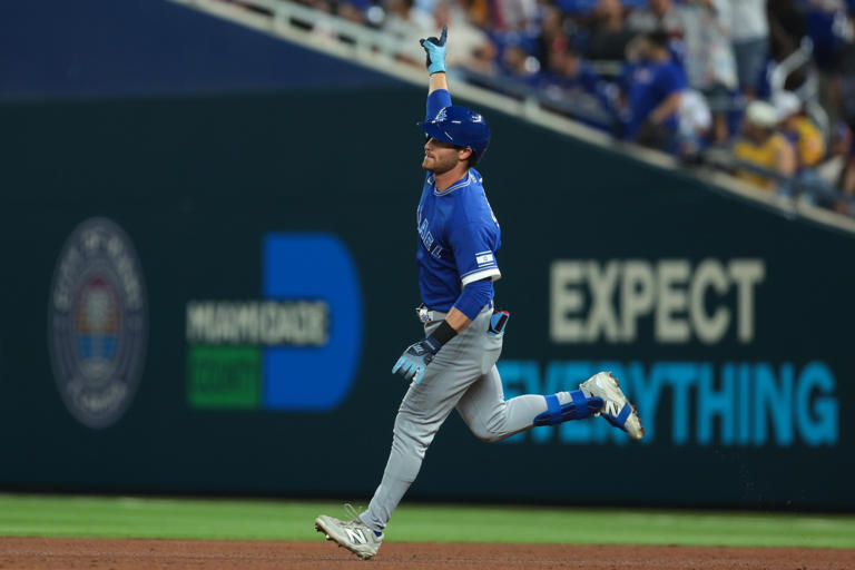 Toronto Blue Jays prospect RJ Schreck named International League Player ...