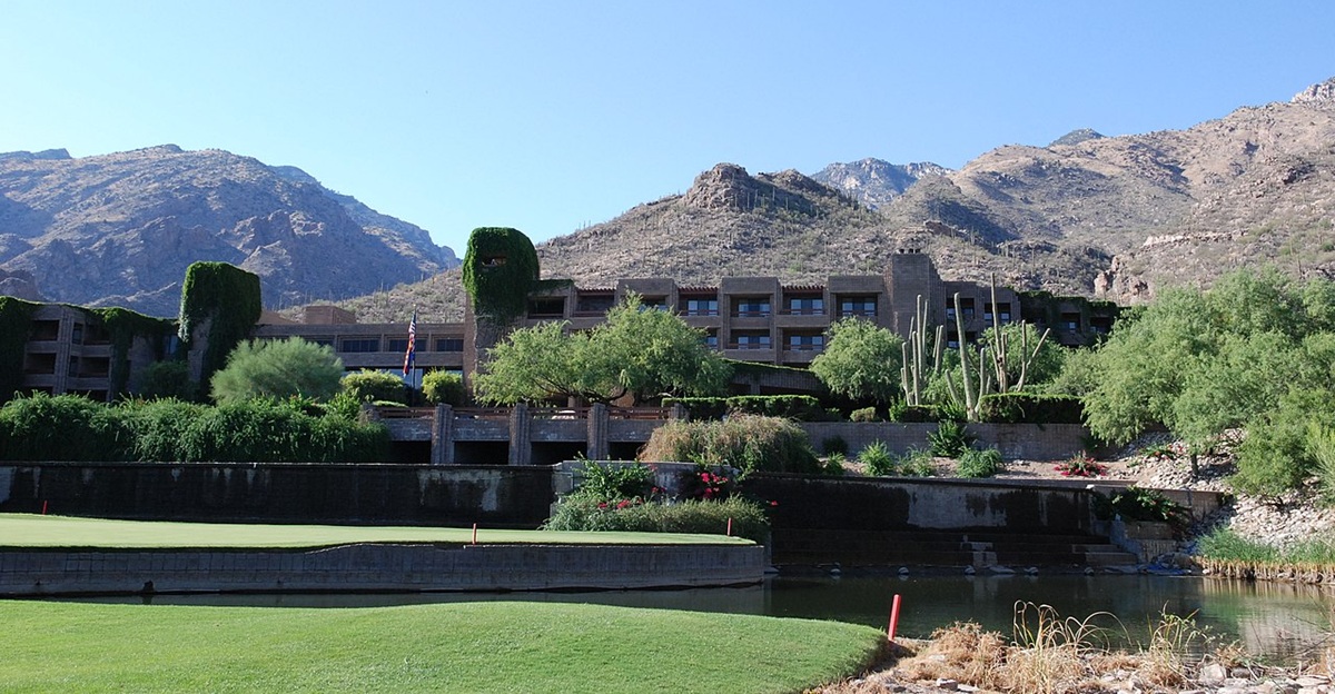 12 family-friendly Arizona resorts with pools, shade, and desert views
