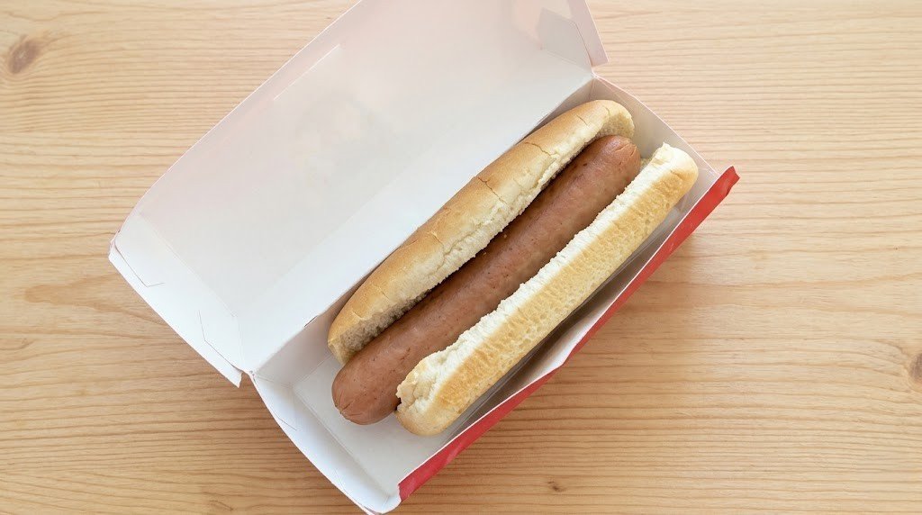 These 10 fast food hot dogs were ranked from worst to best and some ...