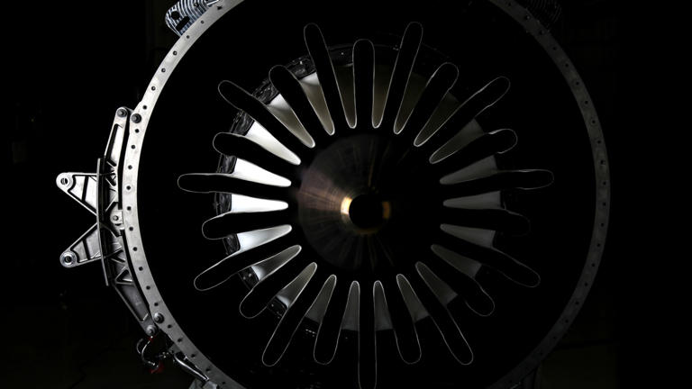 US aerospace firm clears new adaptive engine for Boeing F-47 sixth-gen ...