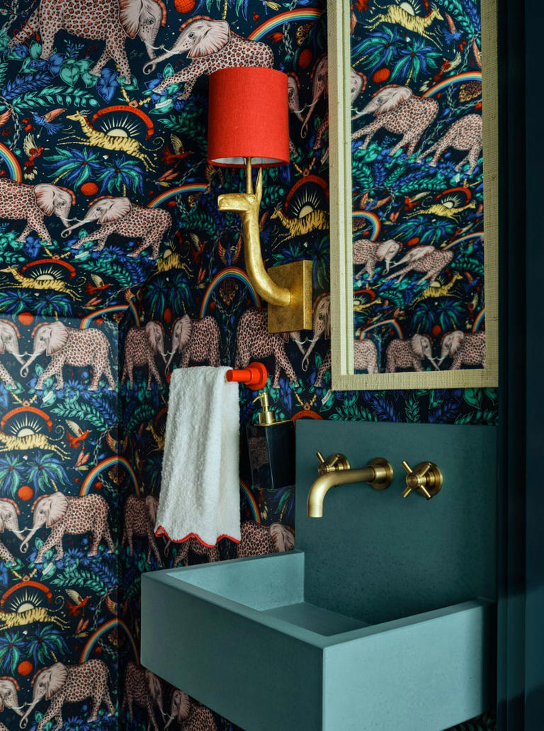 This restored Victorian home gives 19th-century style a fresh, colorful ...