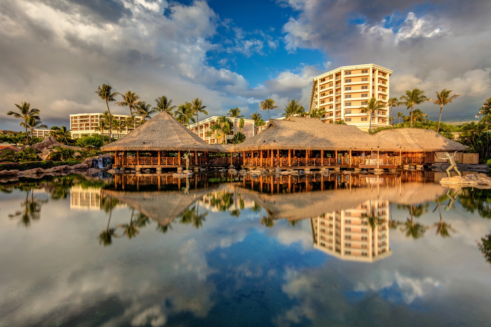 14 elite Hawaiian resorts offering total luxury