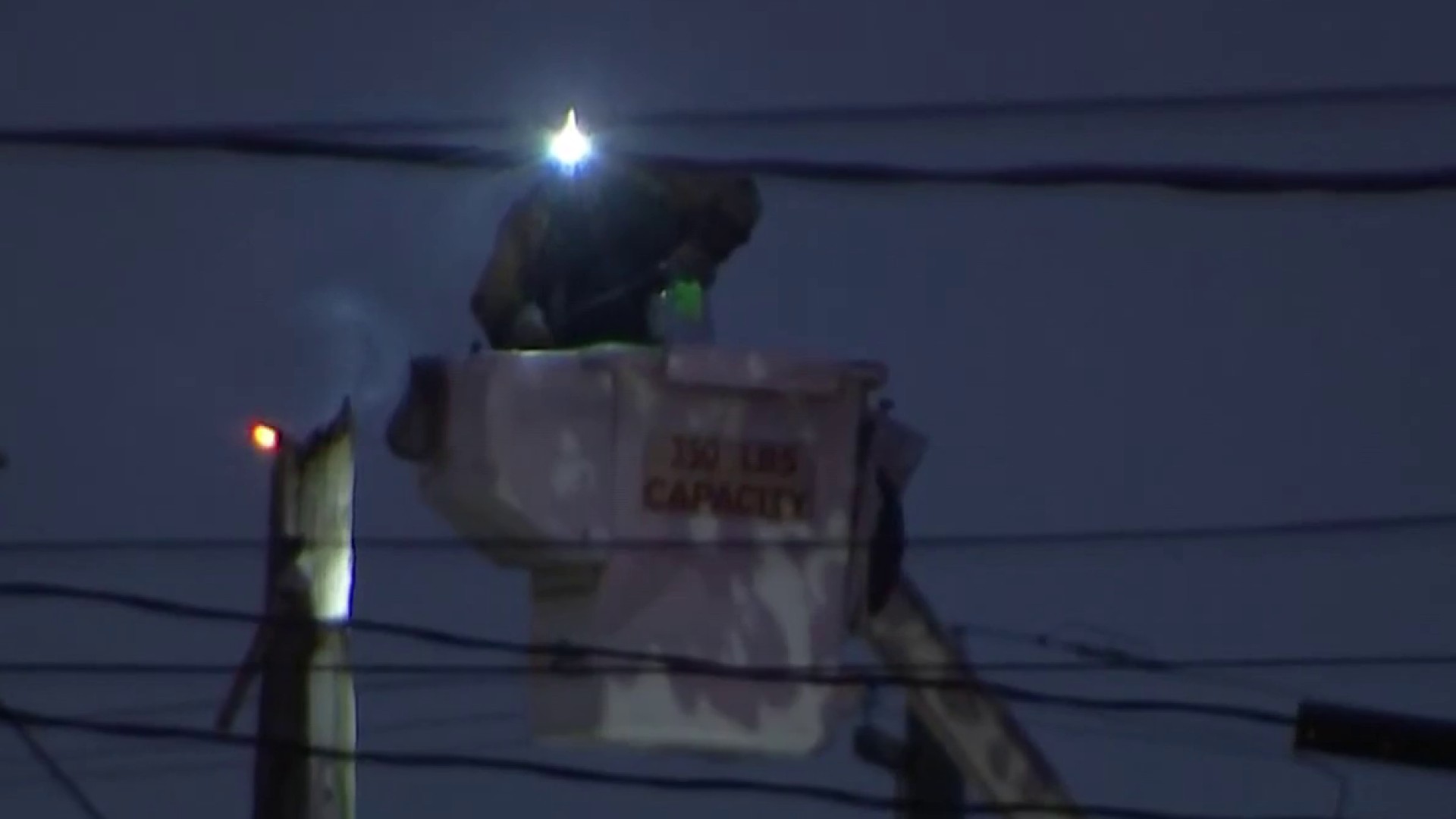Nearly 1,500 without power following South Philly transformer explosion