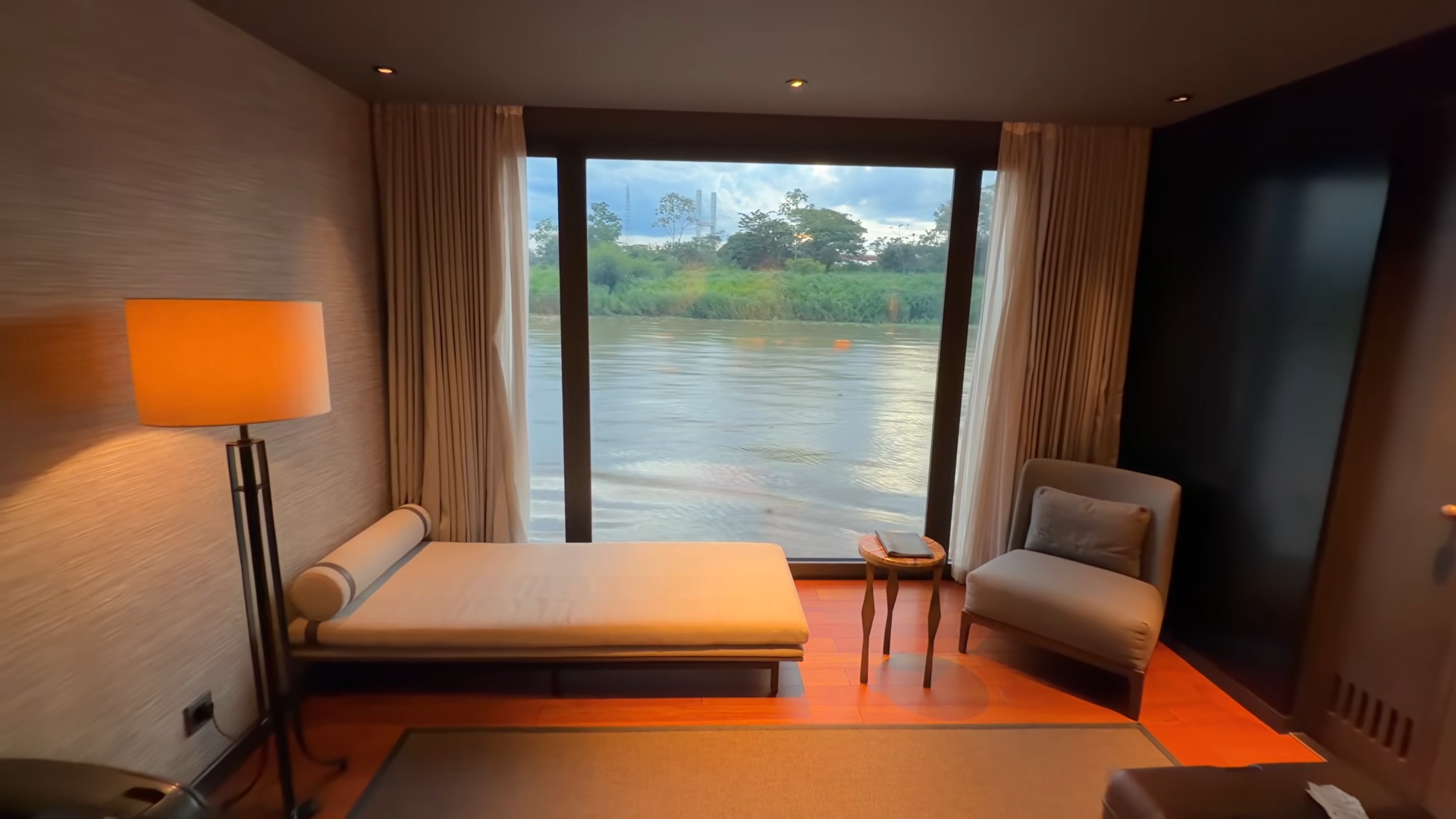 He paid for a high-end Amazon River cruise - then entered a floating ...