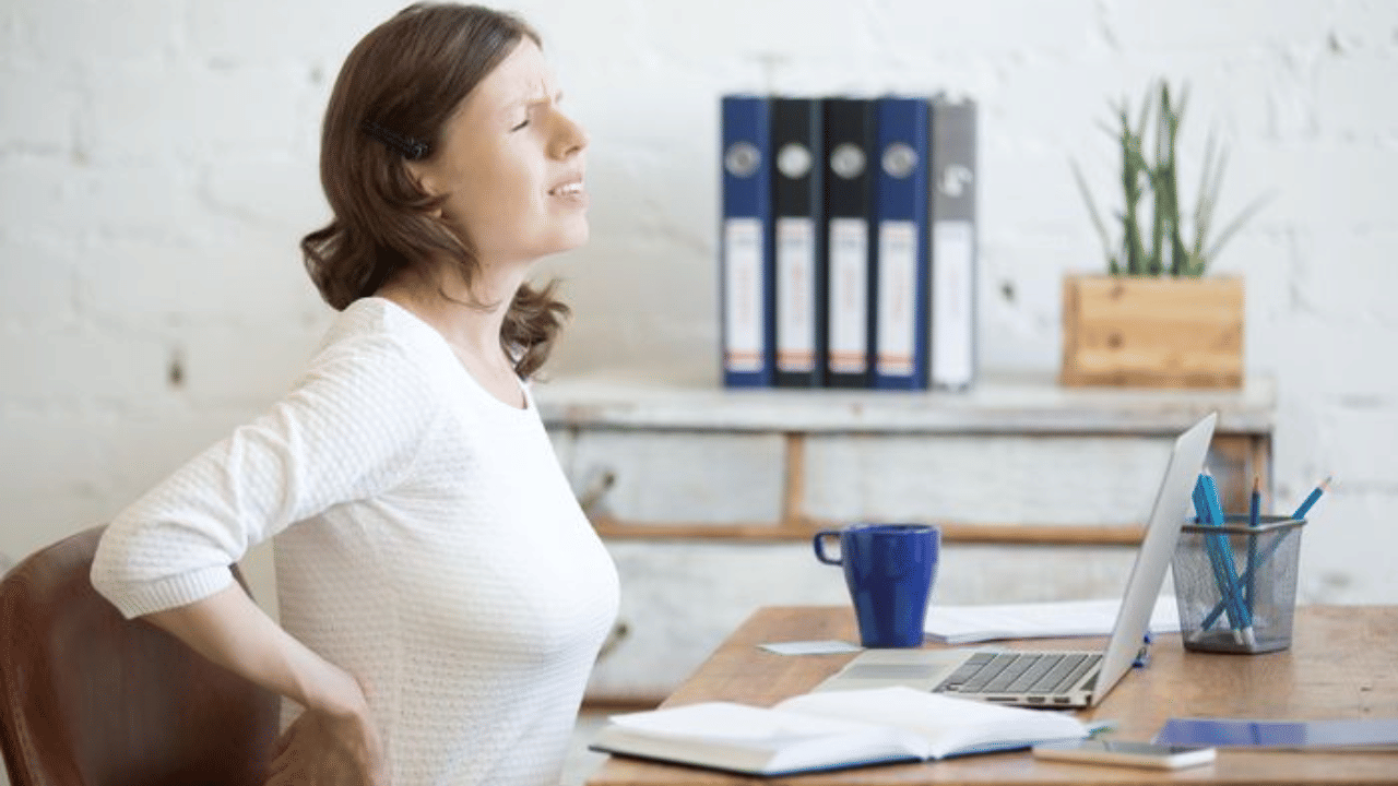 Long working hours may be causing dangerous ‘stress fat’, new study warns