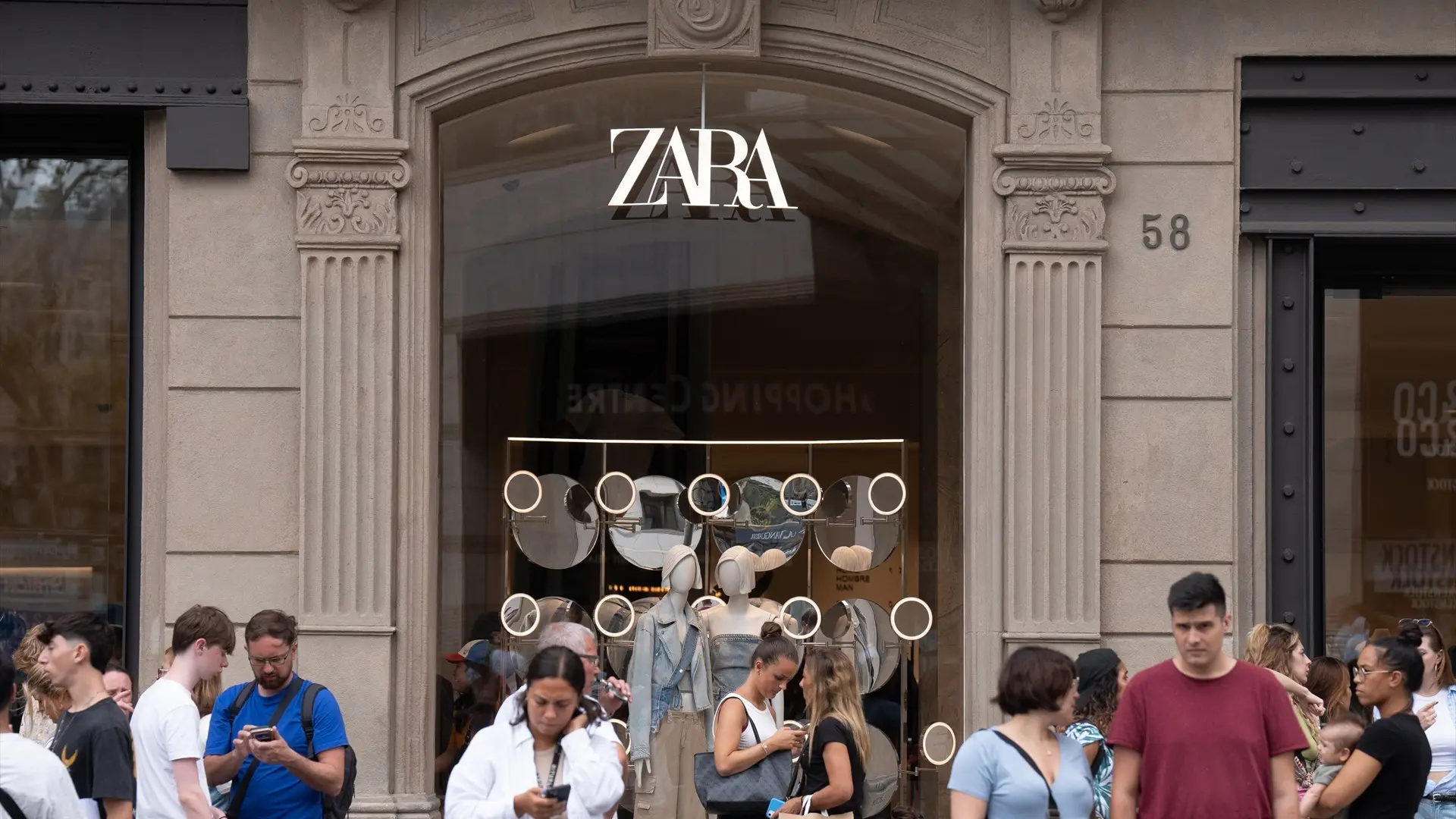 Zara arrebata el liderazgo a Nike: ya es la marca de moda más valiosa ...