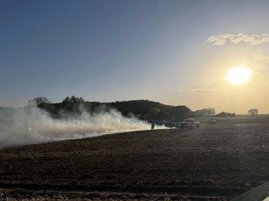 Fire department in Wisconsin battles simultaneous wildland fires
