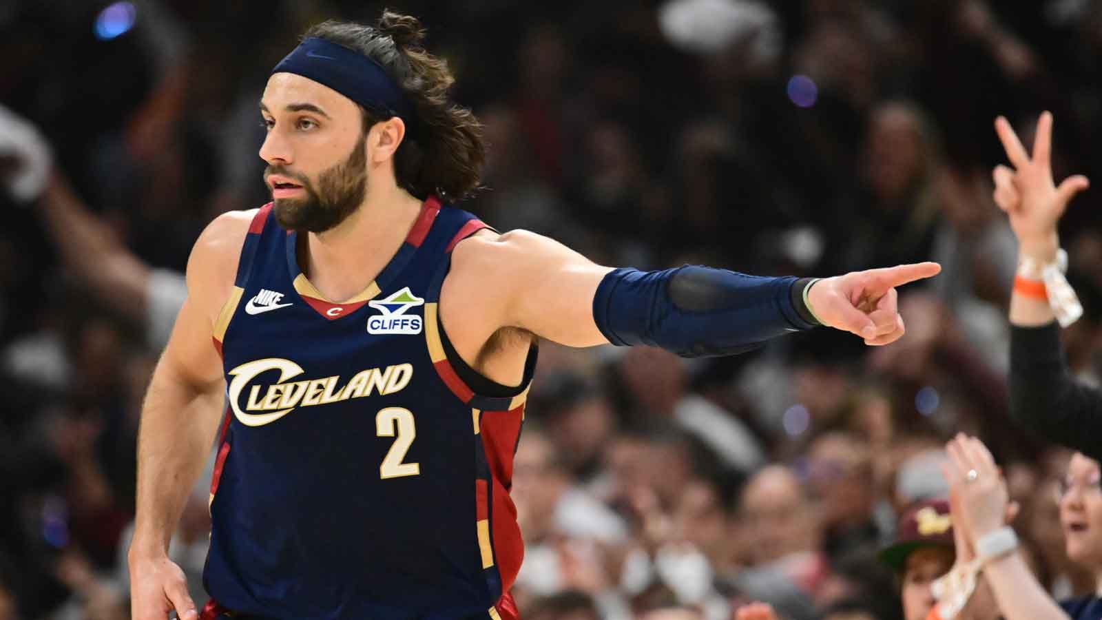 Charles Barkley In Complete Awe Of Pretty Man Max Strus After Cavs
