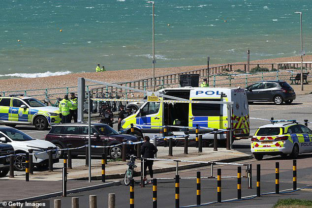 Police unable to identify three women found dead in Brighton sea