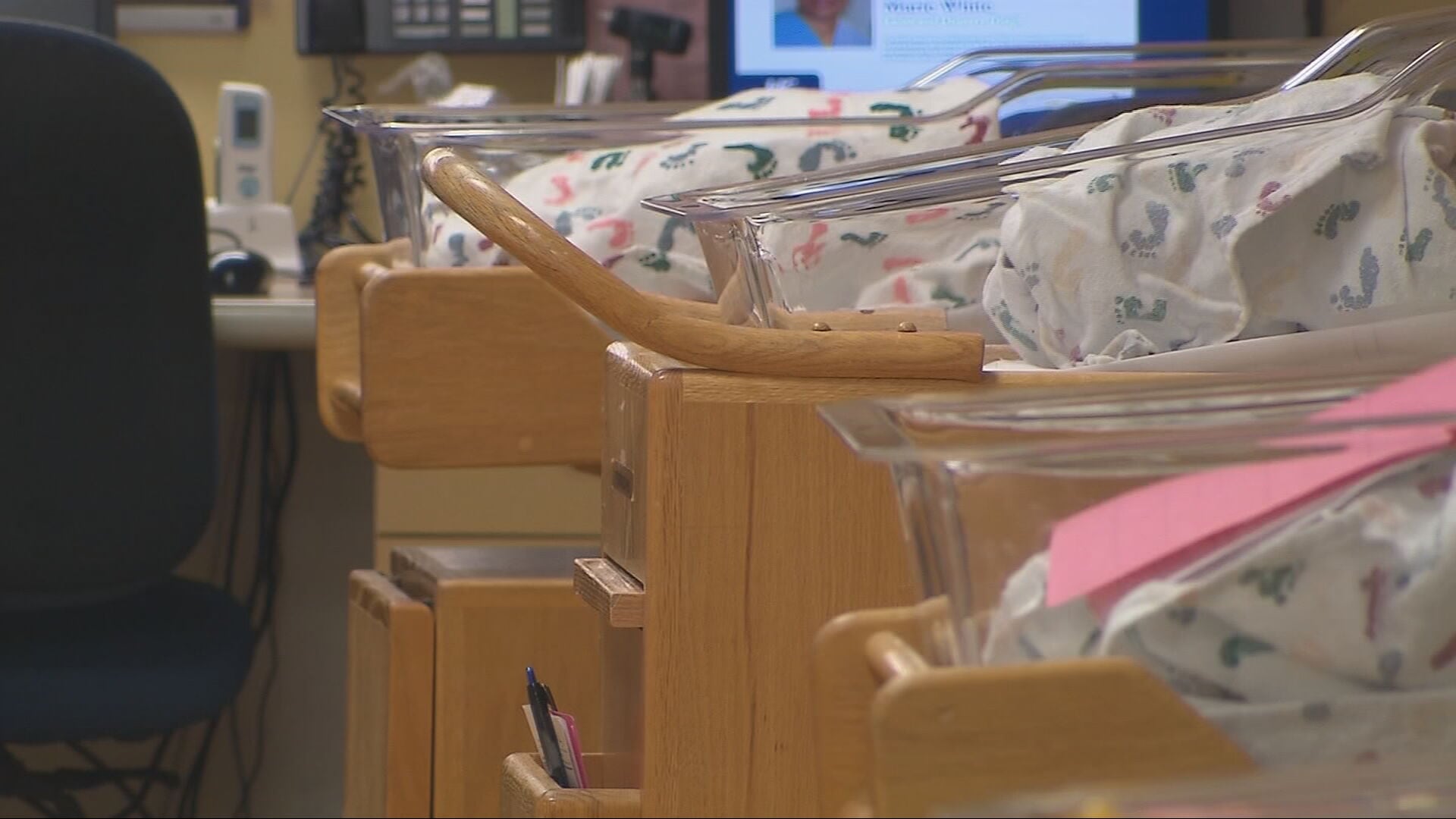 New parents in Allegheny County could soon be eligible for 18 weeks of ...