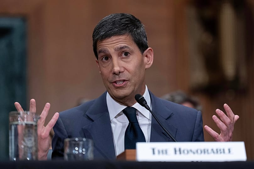 US 30-year bond yield tops 5% as Kevin Warsh takes Fed helm and ...