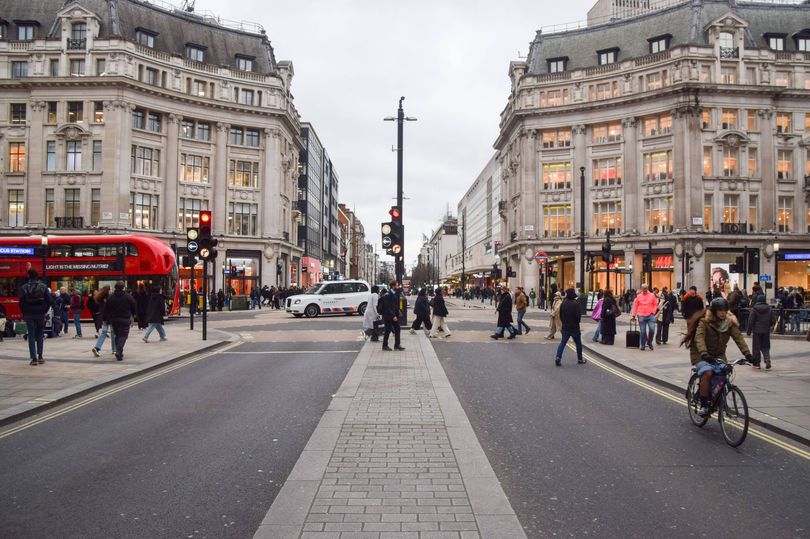 Iconic UK-based Italian restaurant chain enters administration - all ...
