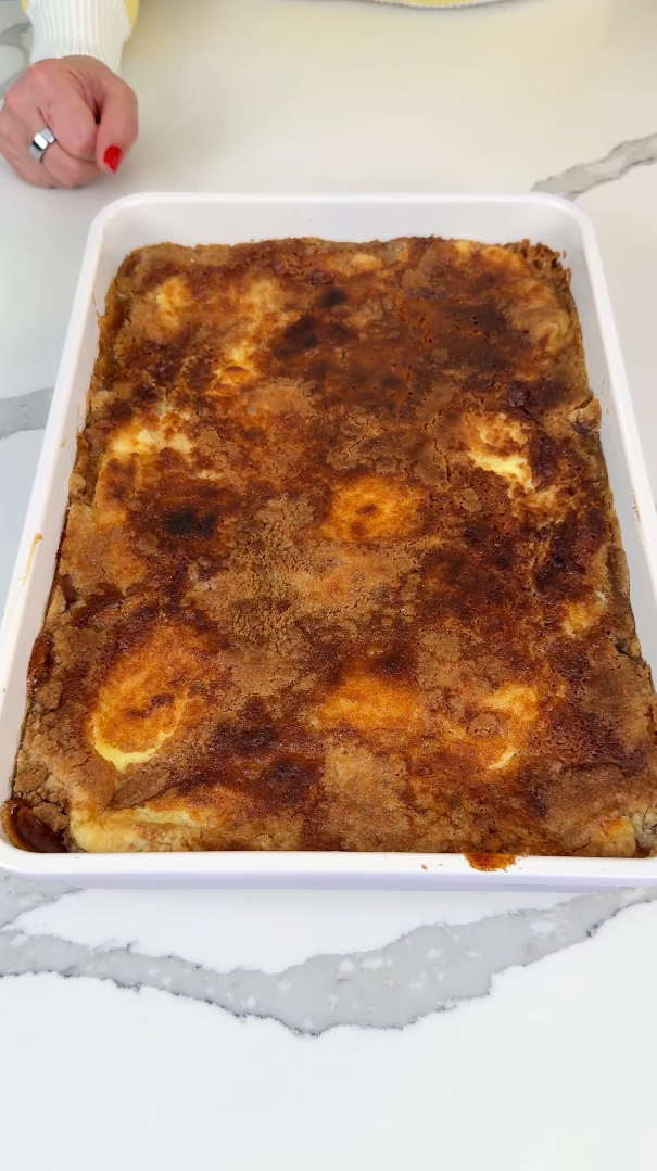 This apple cheesecake dump cake is the best dessert you'll ever try!