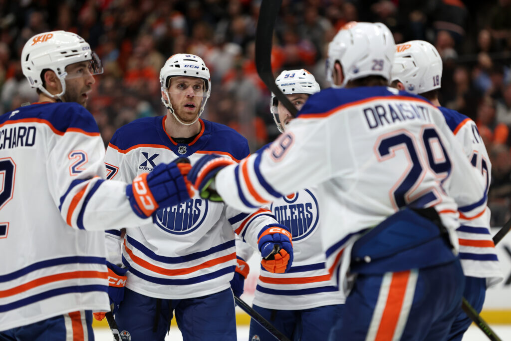 Oilers rumors: Edmonton hiring Mike Babcock could work under one condition