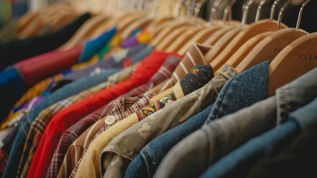 Sneaky signs a vintage clothing item is fake