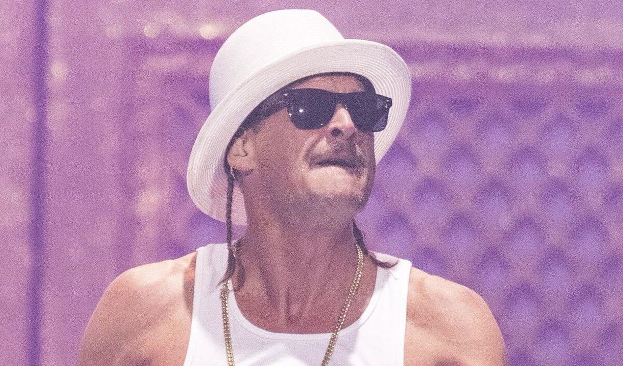 Kid Rock fans beg 'go away' as 'washed up' singer promotes new song