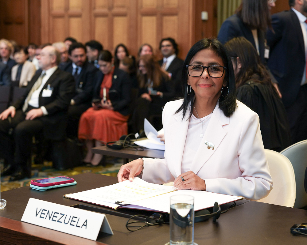Delcy Rodríguez apresenta à CIJ documentos que provam região de ...