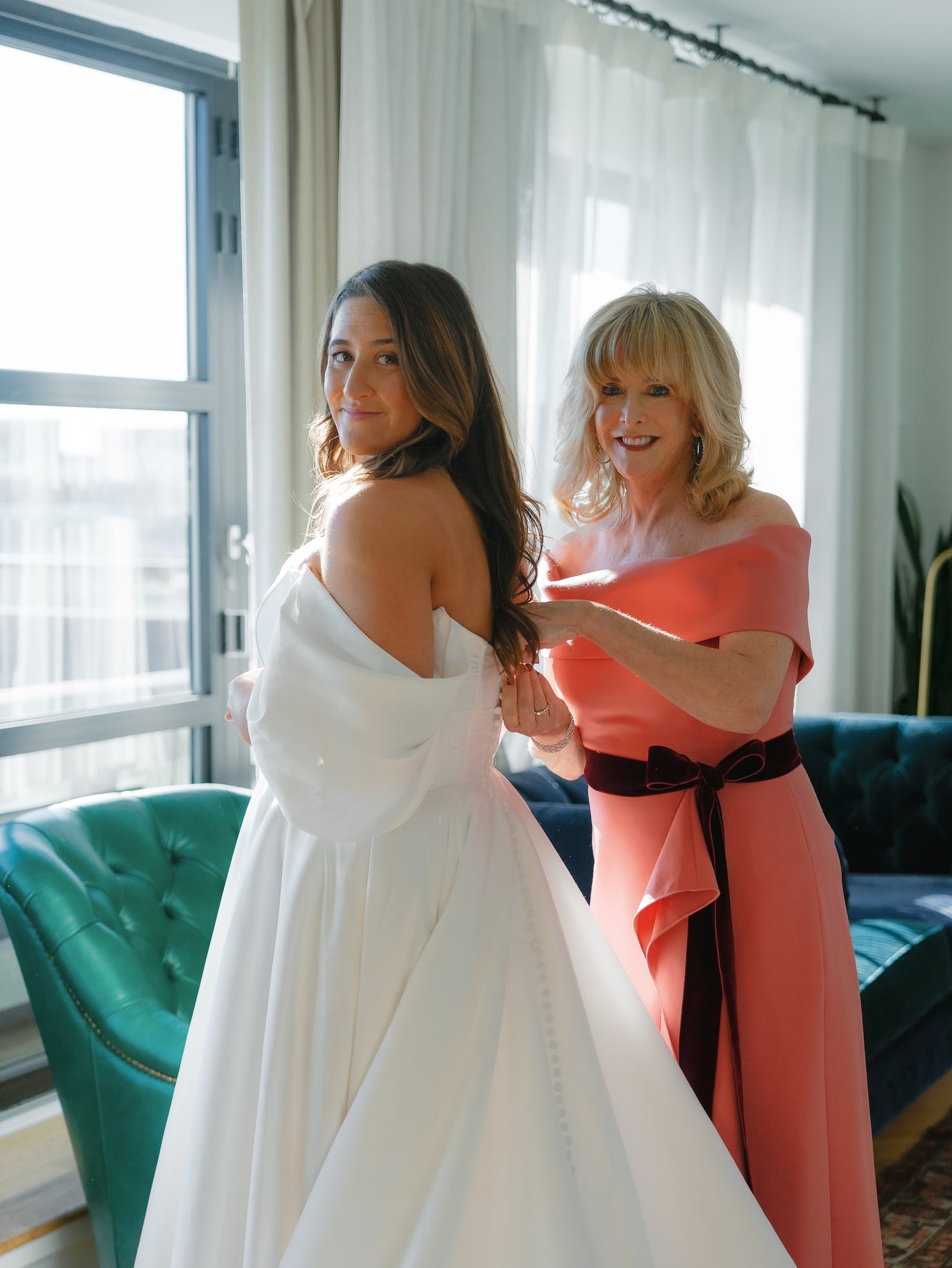 A fall, art-inspired wedding at the Renwick