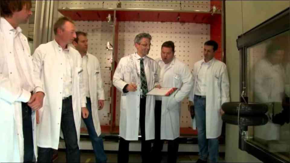 Scientists discovered an 18Hz sound that can trigger ghost sightings