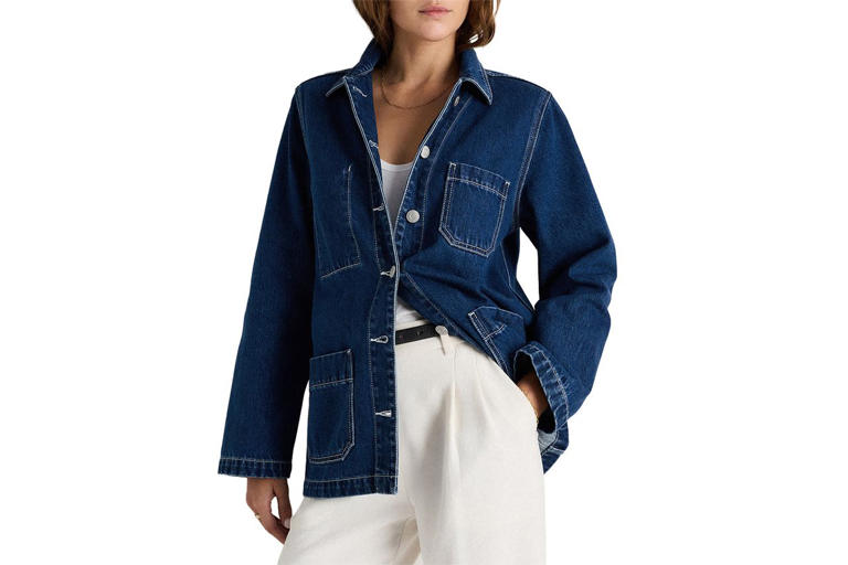 Meghan Markle and Kristen Bell are fans of the timeless top I'm wearing ...