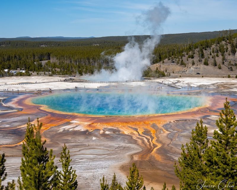 14 natural wonders around the world that make every photo look fake