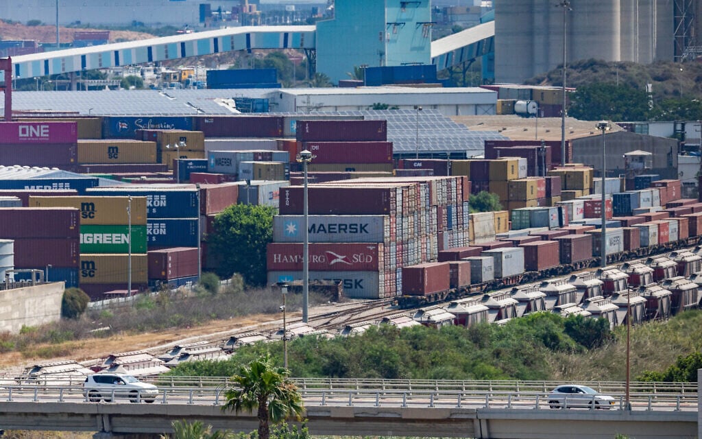 Tira resident accused of spying for Iran, refusing payment, urging ...