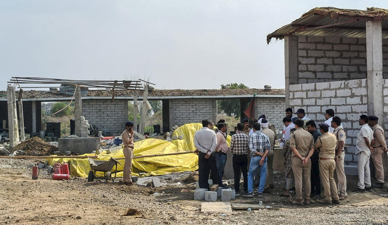 Three workers killed in explosion at firecracker factory in MP's Dewas ...