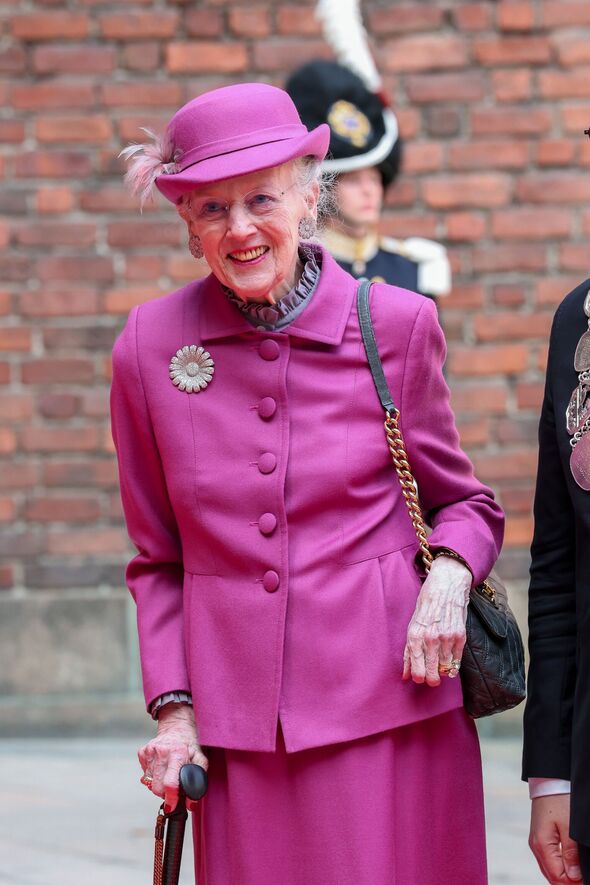 Queen rushed to hospital after heart attack as palace issues statement