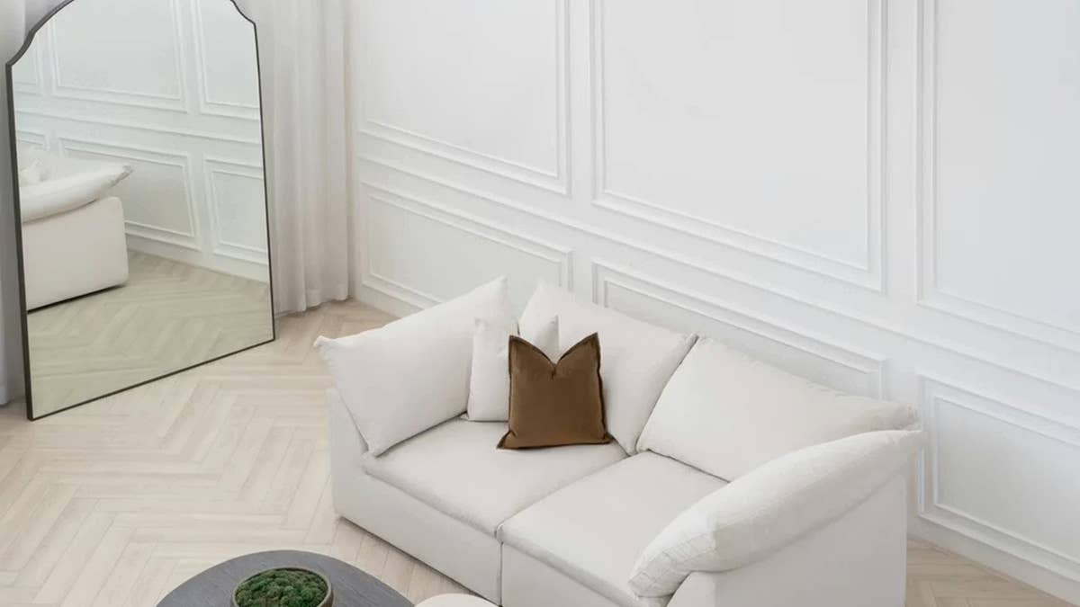 Why now is the perfect time to upgrade your sofa for summer entertaining