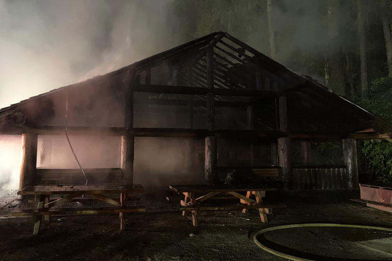 Suspicious fire destroys ceremony site days before couple's wedding