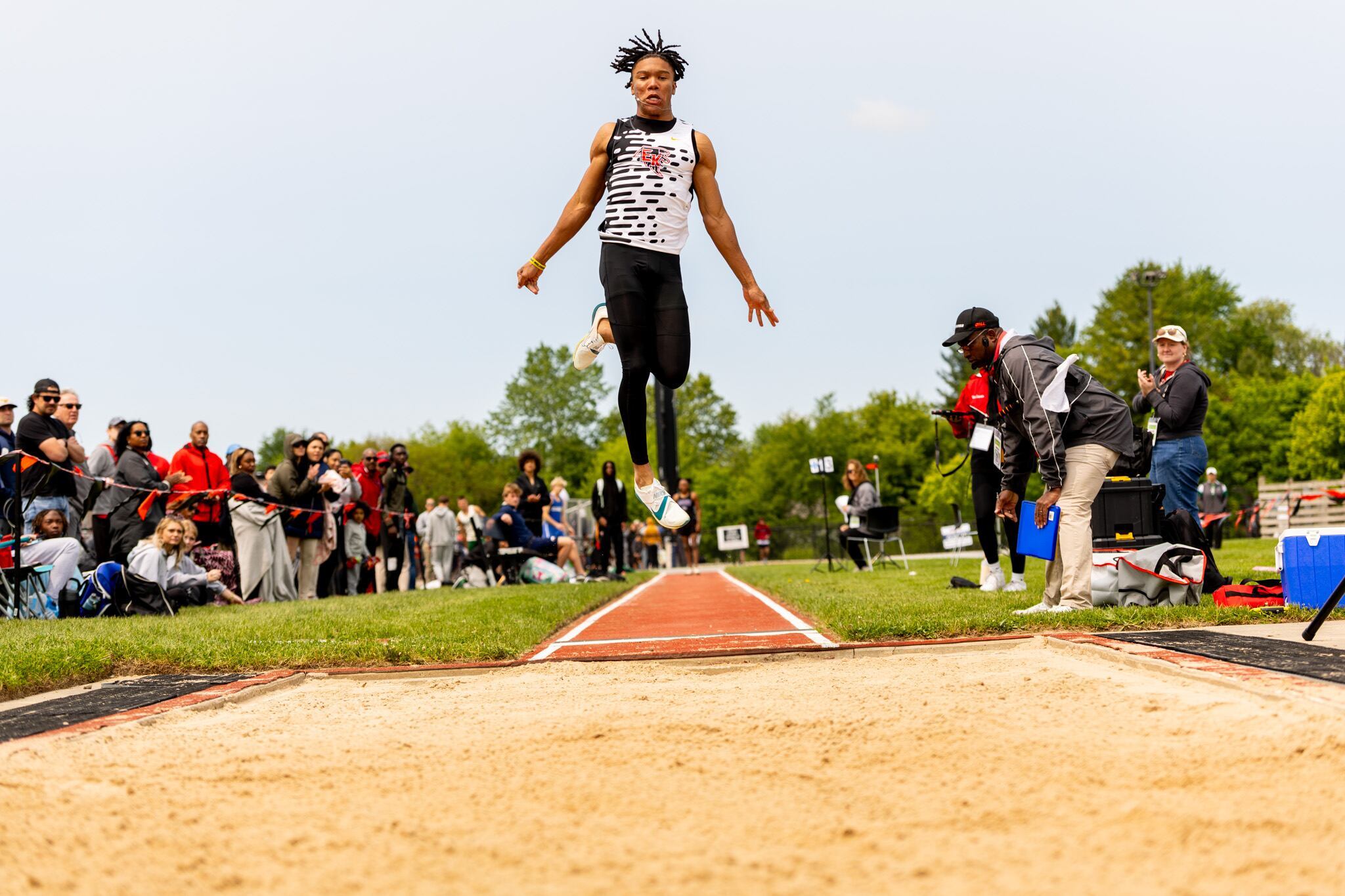 10 Grand Rapids-area boys track athletes to watch heading into regionals