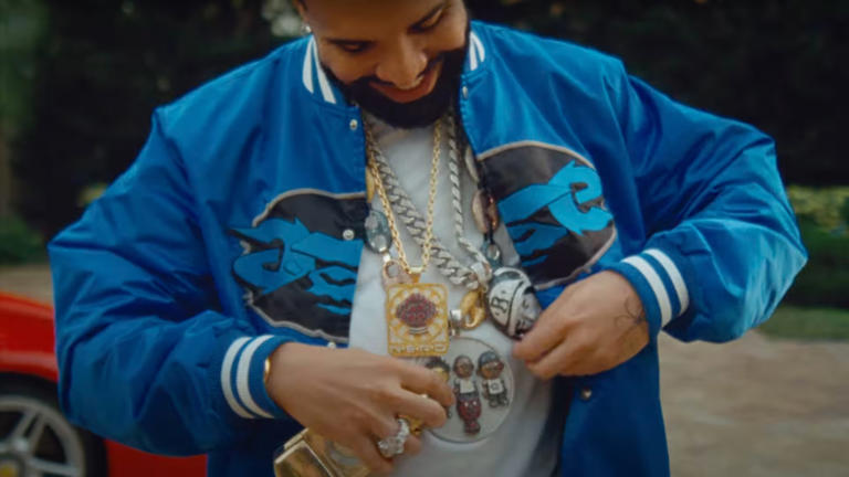 Drake's uniform: Six items that define his style