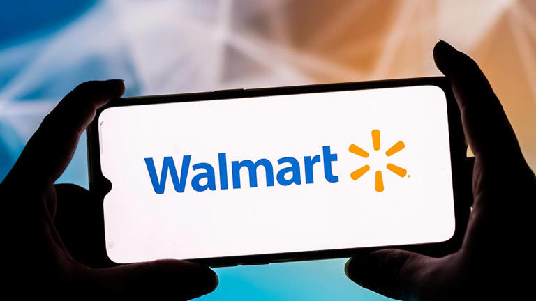 Walmart has a 'super bright' outdoor solar light on sale for just $30