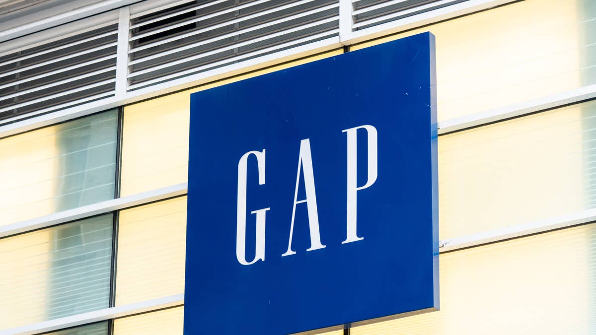 Gap's $60 soft zip hoodies are just $18 — 'My go-to sweatshirt for the ...