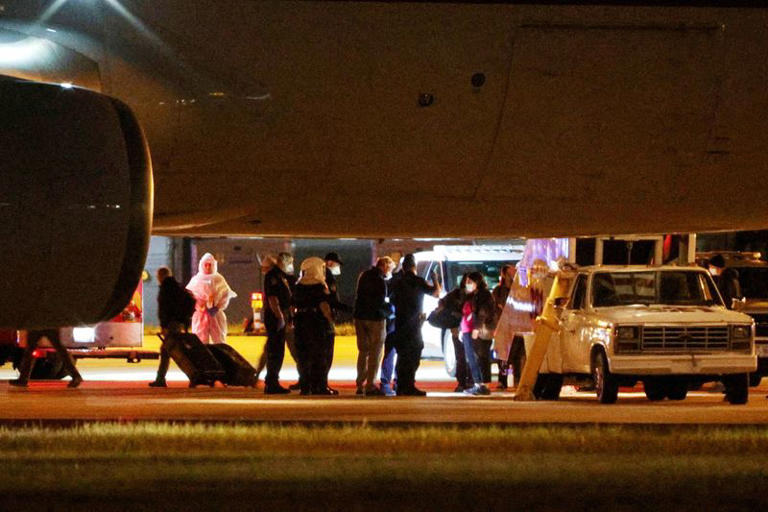 US reports no hantavirus cases from cruise outbreak, monitors 41